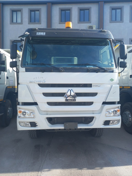 HOWO 6*4 CNG миксер