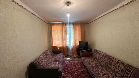 Срочно продаётся 1х комнатная квартира Дёшево Гагарина Азиз Базар
