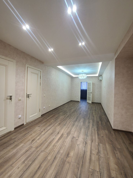Срочно 3/3/12  евроремонт 80м² текстиль, аэропорт