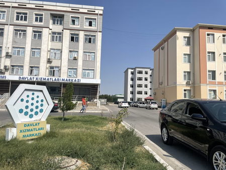 1/2 xona 2-qavatdan (5 etajlik dom) Regal hotel oldidagi domladan