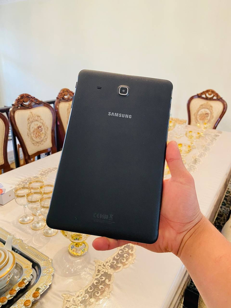 Samsung galaxy tab E black