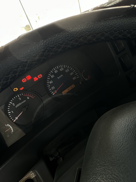 продается Isuzu самосвал