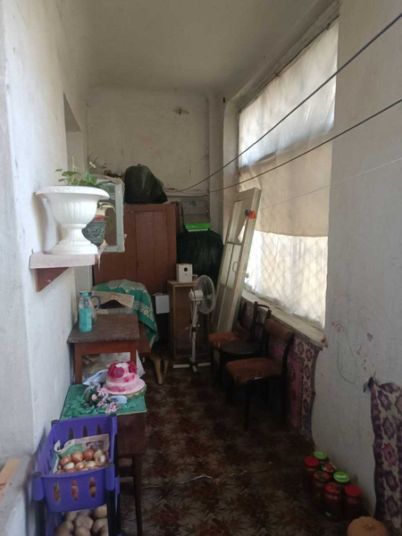 3/1/2 Kvartira sotiladi Boyjigit mahalla 84kv 48000$