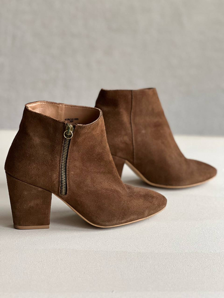 Zara из Испании. Сапожки, Полусапожки. Размер 40