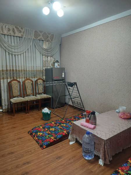 Продаю Квартиру Яшнабадский р-он Авиасозлар-4. 2-ком 3-этаж 4-этажном
