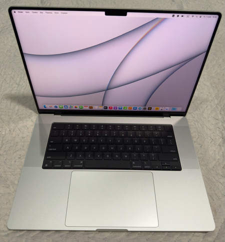 MacBook Pro M2 2023