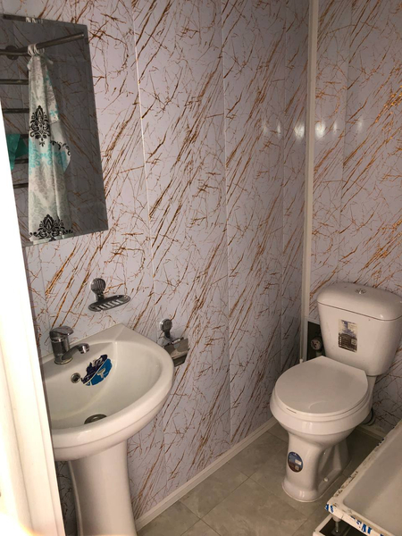 1 xonali lyuks kvartira Ijaraga beriladi