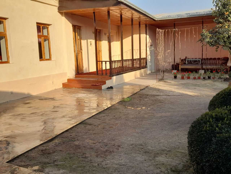 Hovli sotiladi. Toshkent shaxri, Mirzo Ulug'bek tumani  11 sotx