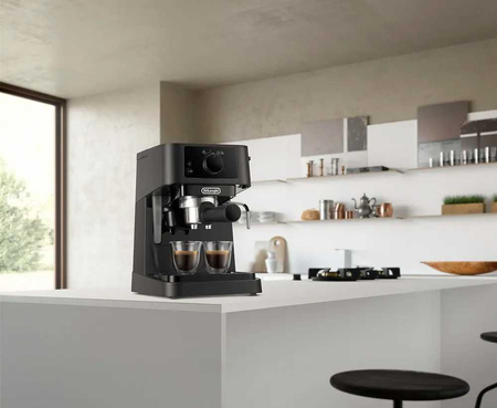 Кофеварки и кофемашины от бренда DeLonghi