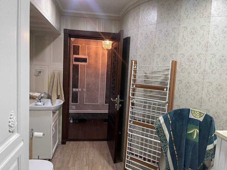 Сдам! Шикарную, просторную КВ на Ц5. Есть посудомойка. Фото реальные