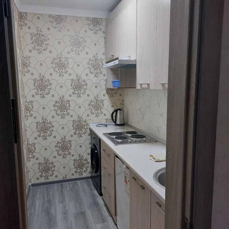 Космонавтов 1/8/8 кирпич дом спец плановый. Ориентир Голубые купола