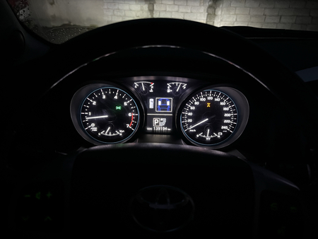 Toyota 2014 Land Cruiser 200 Full Option VXR Mokrie Asfalt 139.000km