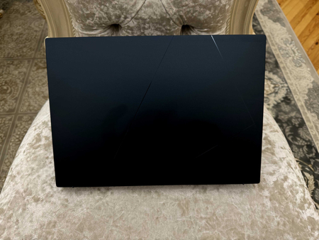 Asus Zenbook 14 OLED | UX3405M