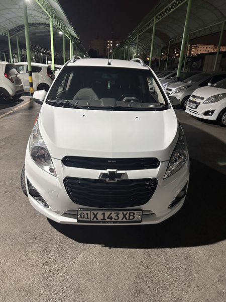 Продоёться Спарк автомат