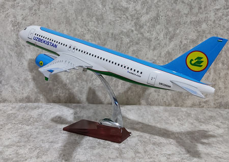 Самолёт (модель-AIRBUS A320 Uzbekistan Airways) солидный подарок в !!!