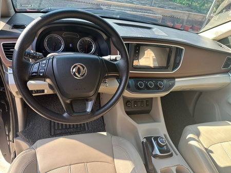 Dongfeng m5 ev electromobile