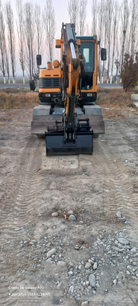 Hyundai ekskavator 55w mini 4700 moto chas ishlagan holati ideal