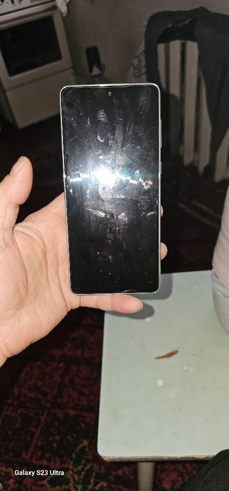 Samsung A73 5G в отличном состоянии