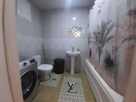Motrit sityda 3xonalik kvartira