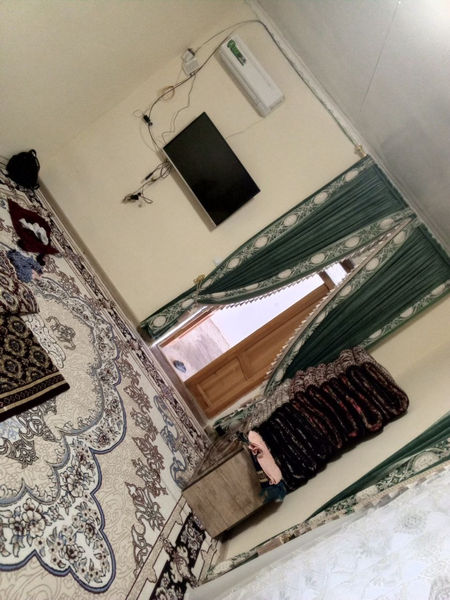 Xovli uy sotiladi termiz tumani ximyada 6 xonali