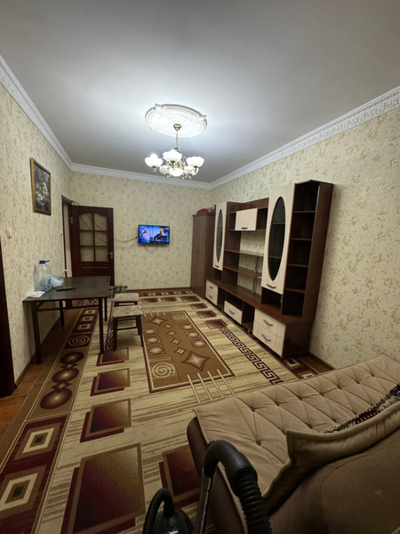 Сдается 1в2х комн 2 этаж 4 этажки Недалеко от Кадышева.