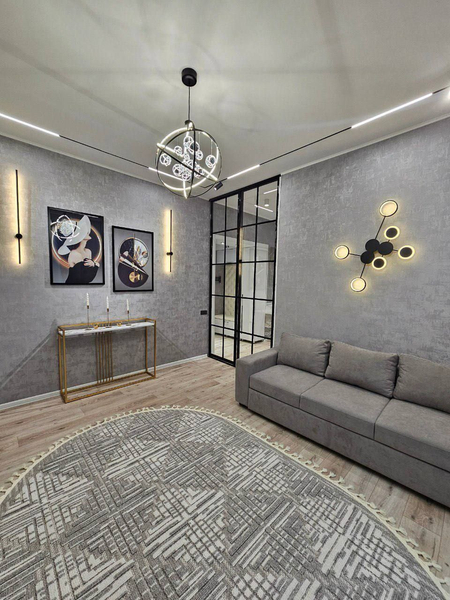 Продается 90м² Новомосковская 3/3/4 ор-р Стадион Старт
