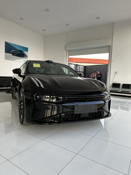 Zeekr 001 you restyling 2024. Full option Black