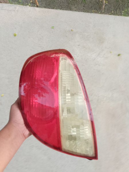 Matiz orqa stop  sal sargʻaygan  pul zarur