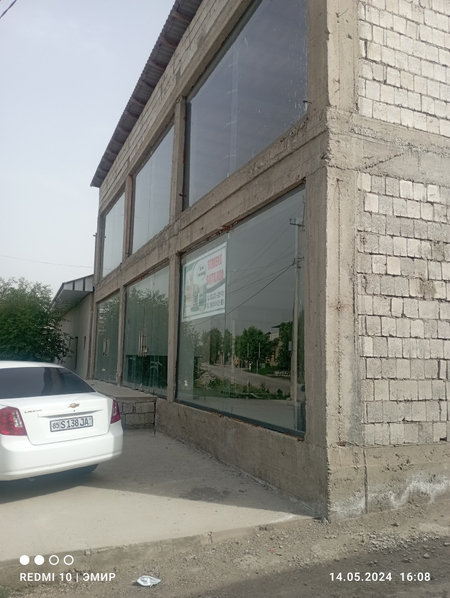 Курилиши тугалланмаган бино