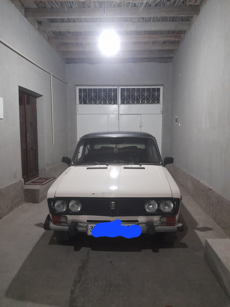 Vaz 2106 sotiladi