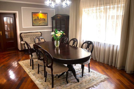 Sodiq Azimov street 5 room euro oposite Japan embassy
