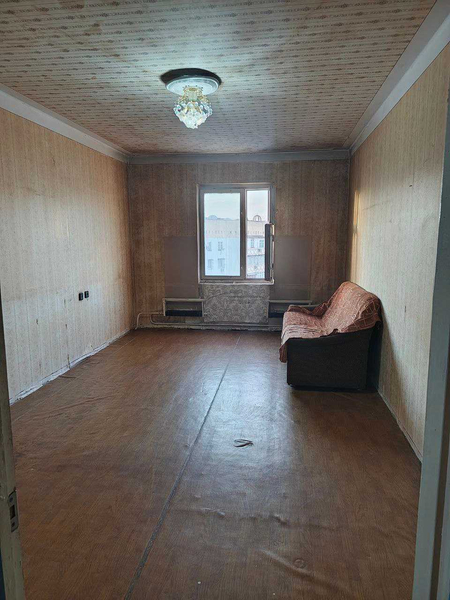 Продаётся квартира 3/9/9 на метро Шахристанская