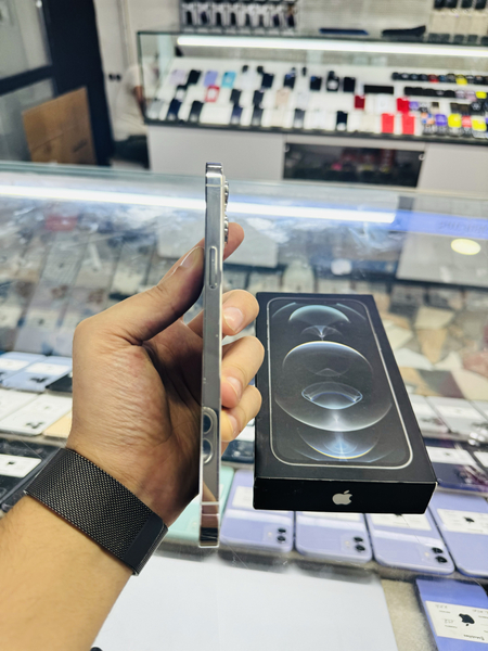 iPhone 12 Pro Max 512 gb silver