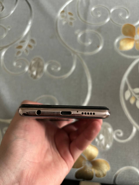 Poko x 3 pro 256 на запчасти