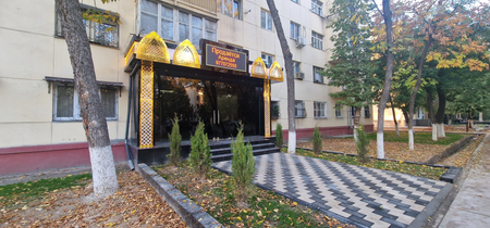 Срочно продаётся 2 ком свой офис 1 линия