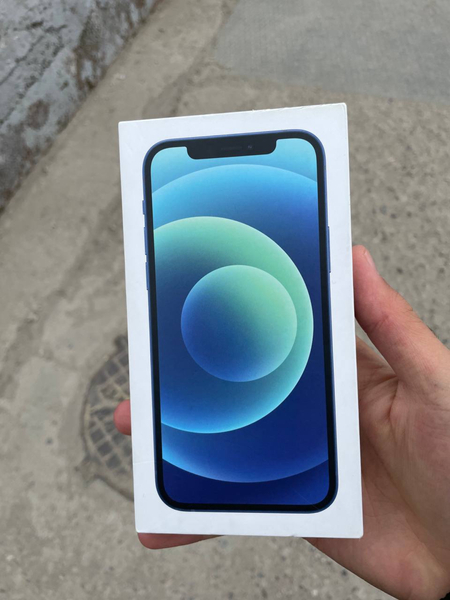 Iphone 12  LL/A.