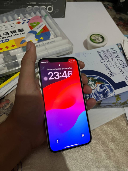 iPhone 12 sotiladi