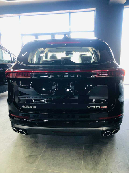 JETOUR X70 PLUS full pozitsiya, arzon narx va 1 yil garantiya
