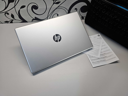 ПРОДАМ HP Laptop 15S-FQ5019 Ноутбук Core™ i3-1215U/8GB/256SSD/15.6