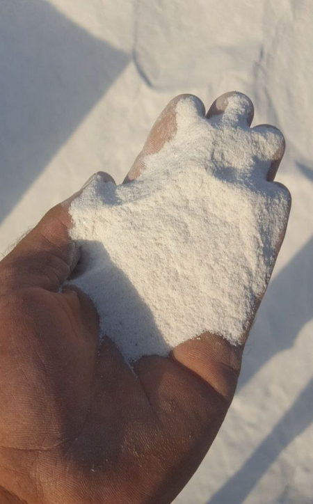 Mramirniy kroshka, pel, sechka va toshning barcha mahsulotlari bor