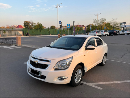 Cobalt 2023 srochna 4-pozitsiya Avtomat karobka sotiladi