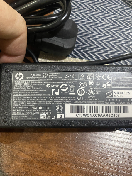Новый блок питания для ноутбука HP, 65W 1,7A