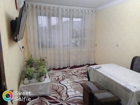 5 xonali kvartira sotiladi