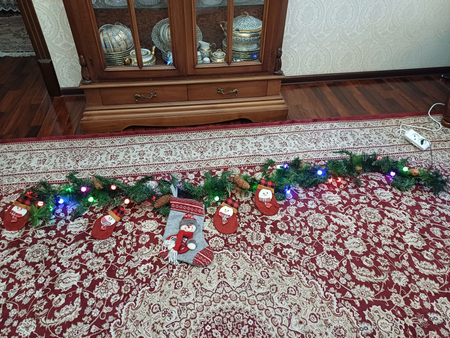 Гирлянда с лампочками
