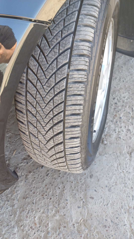 Salom alaykum moshina toza luk yoq 14200$