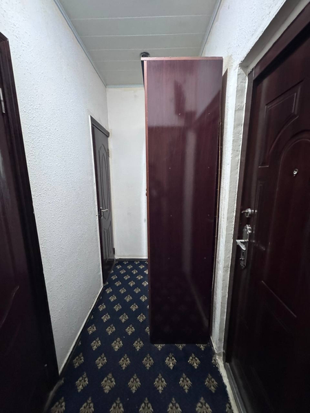 Продаётся Чиланзар 8 кв 1/1/4  Панель
