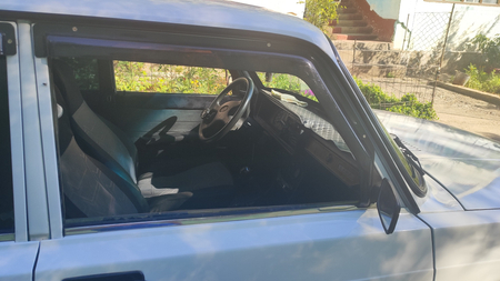 Vaz 2107 sotiladi
