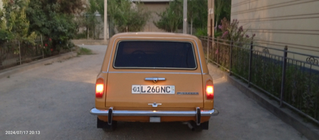 Vaz 2102 sotiladi