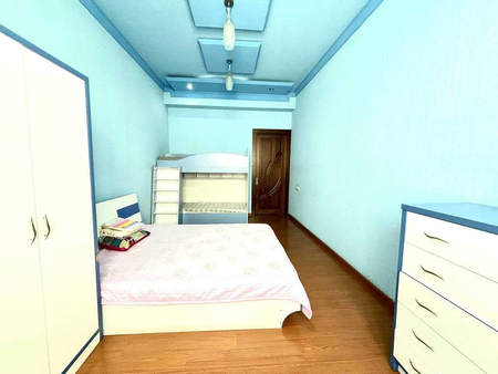 Продажа 3 комнатная. Айбек, Госпитальный.  Новостройка. 156720