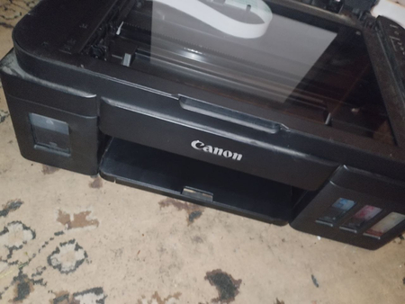 Принтер цветной новый Canon